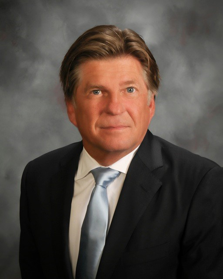 Bank of America Retail Sales Executive John Adam Joins Stearns Lending ...