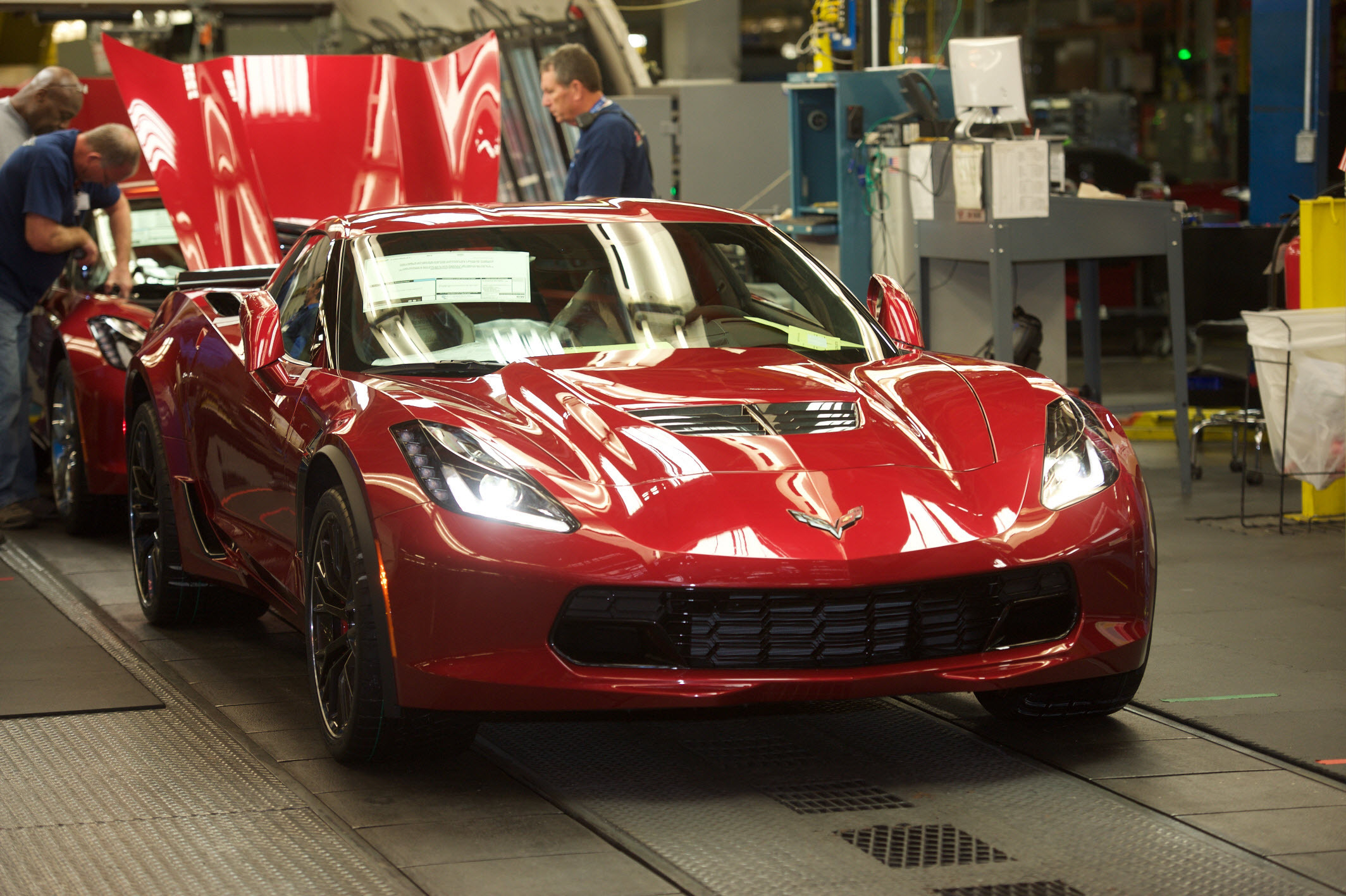600,000 Corvettes and Counting: Mobil 1 and Chevrolet Celebrate Long ...