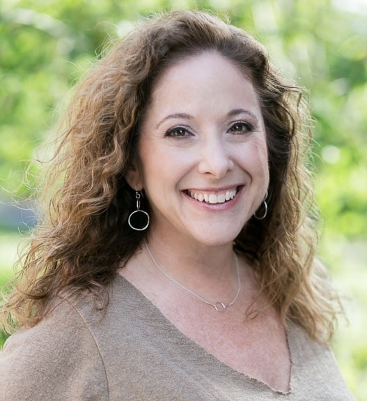 Julia Austin's Instagram, Twitter & Facebook on IDCrawl