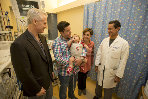 Family Returns Home to Chicago after 4 Months in Intensive Care ...