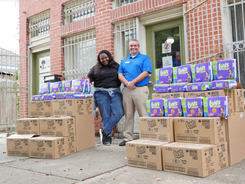 More Than 3,000 Diapers Donated to the Houston Community | Business Wire