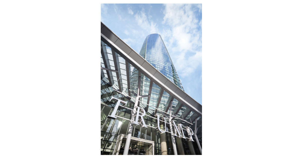 Trump International Hotel & Tower Vancouver and Trump International ...