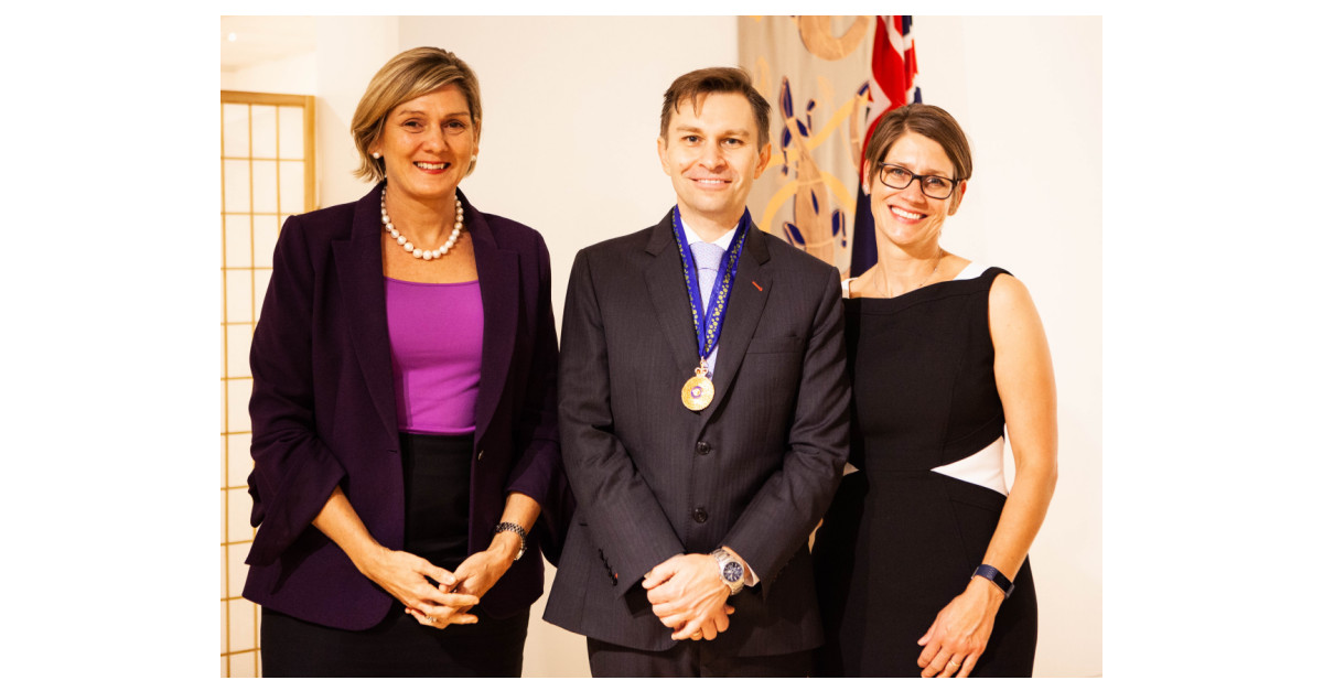 David Sinclair, PhD, Appointed an Officer of the Order of Australia ...