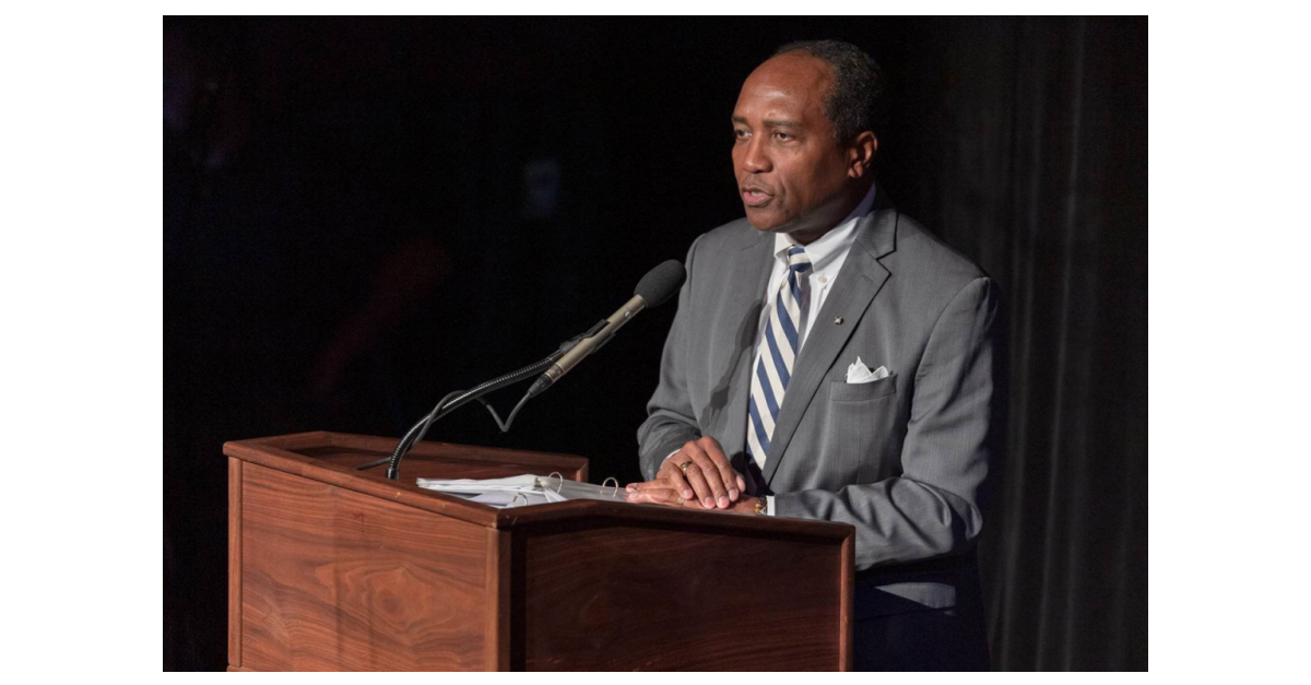 Ross University School of Medicine Holds Inaugural Convocation Ceremony ...