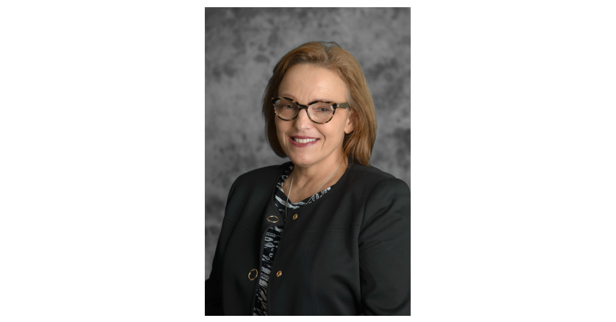 Carter Bank & Trust Promotes Its Director of Internal Audit, Christy ...