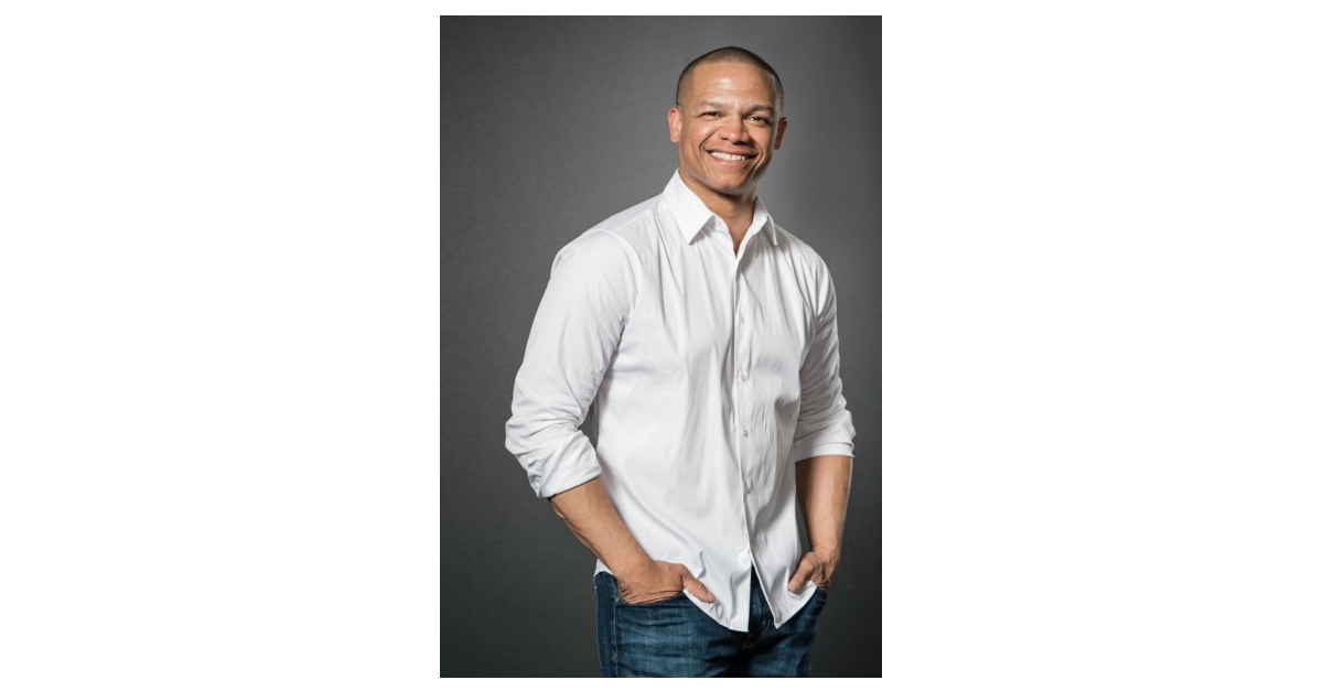 Former Apple Exec Joins Leading Global Cannabis Brand Cura as CMO ...