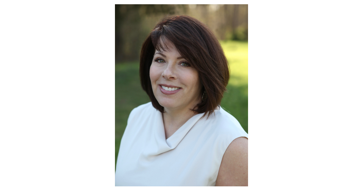 Caleres Names Marci Grebstein SVP Marketing for Famous Footwear ...