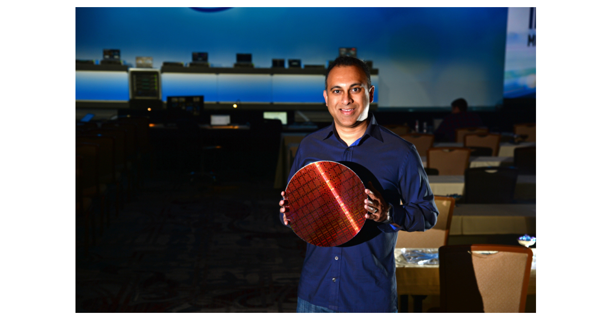 Intel Announces Broadest Product Portfolio for Moving, Storing and ...