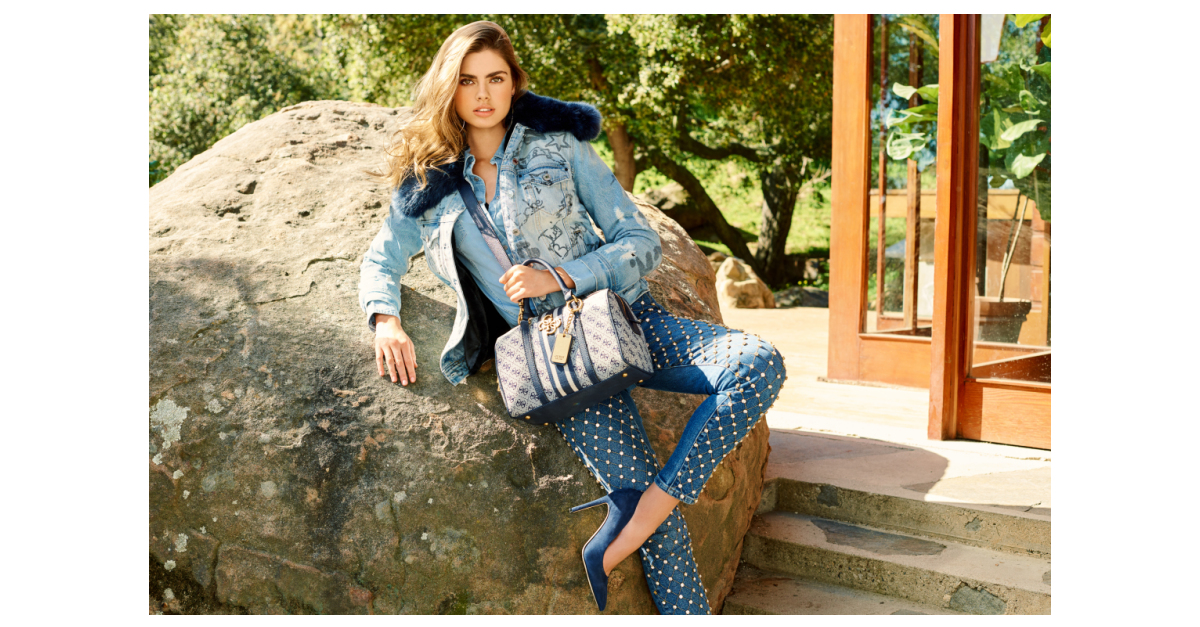 Introducing the Fall 2019 GUESS Accessories Collection Advertising ...