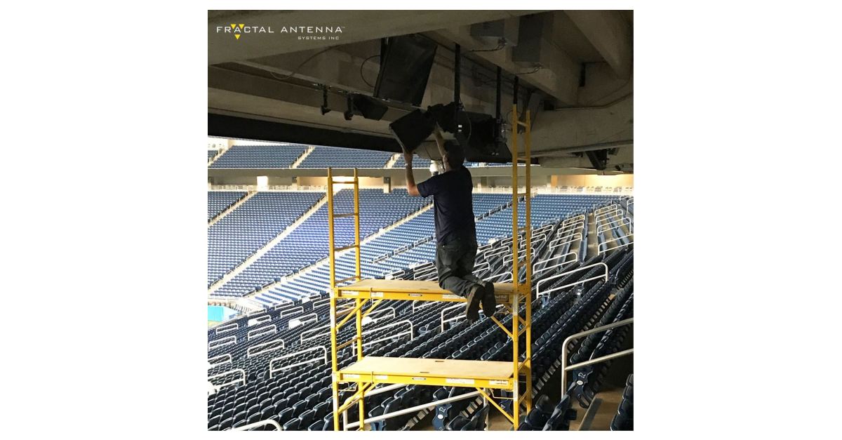 Fractal’s New Antenna Solution Enables 5G in Stadiums and Beyond ...