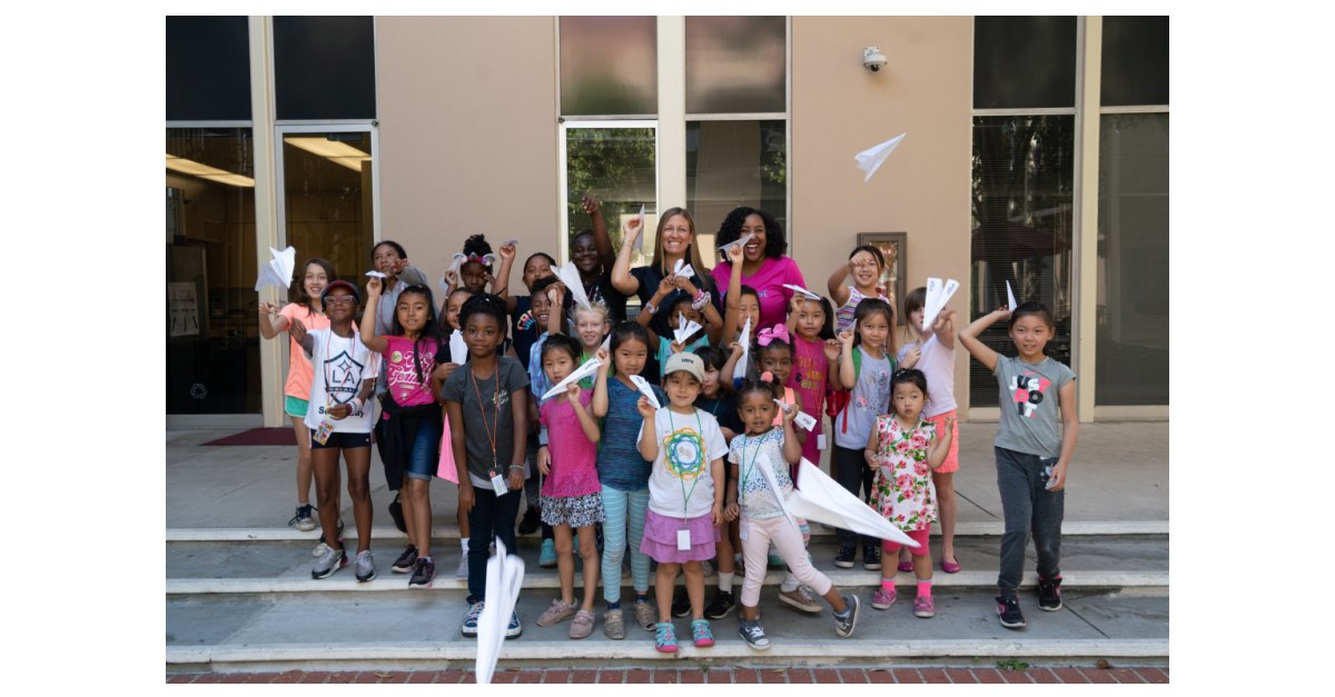 JetBlue Foundation Focuses on Mentorship, Diversity and STEM and ...