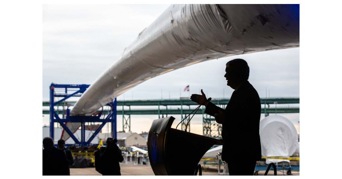Blade for World’s Most Powerful Offshore Wind Turbine Arrives in Boston ...