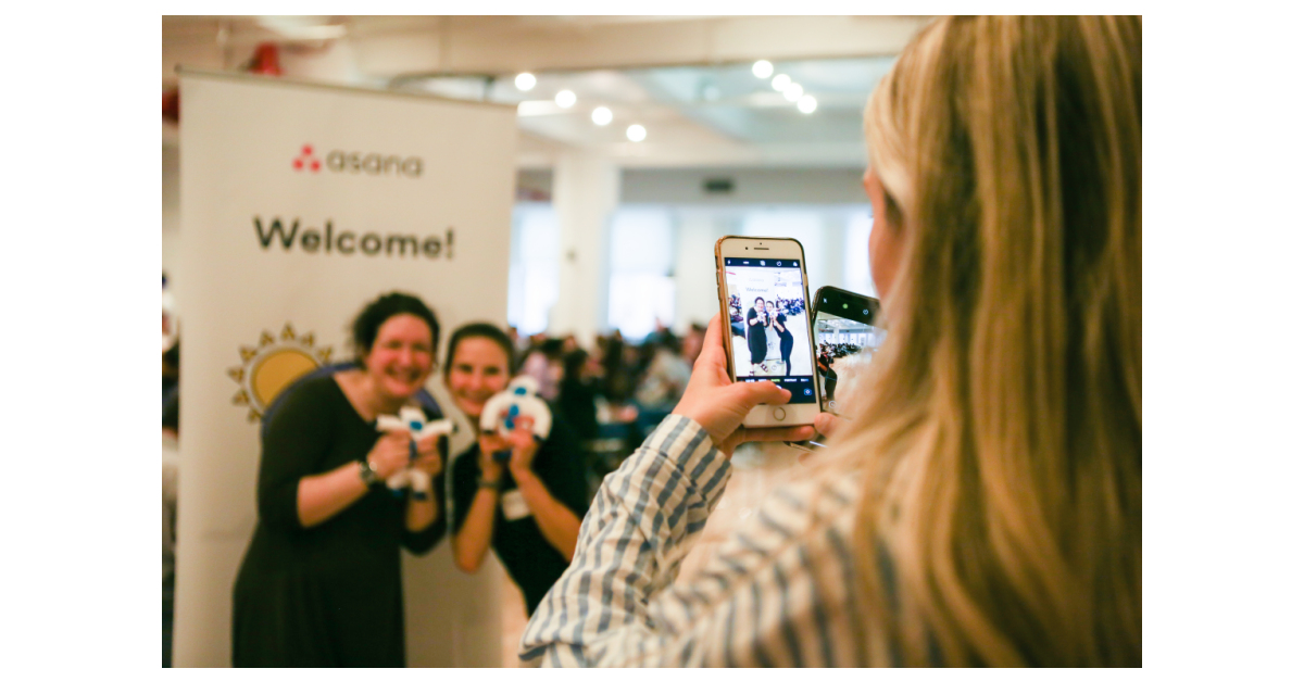 Connecting Collaboration Across Teams and Time Zones: Asana Together ...