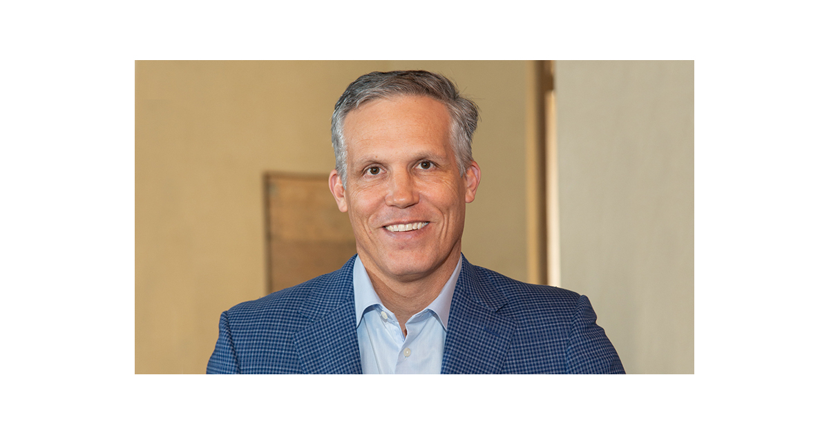 Perry Pelos to Retire from Wells Fargo; Kyle Hranicky to Become CEO of ...