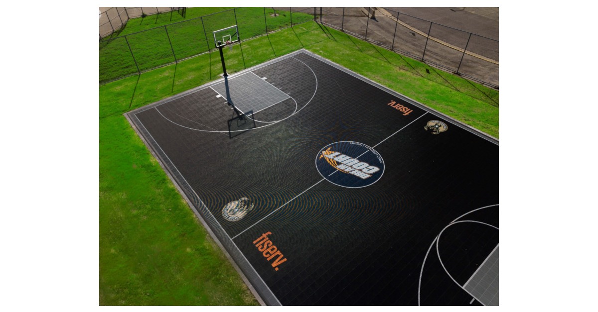 The Milwaukee Bucks, Fiserv and Nancy Lieberman Charities Donate ...