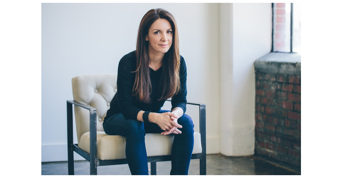 Athletic Greens Names Kat Cole as President and Chief Operating Officer ...