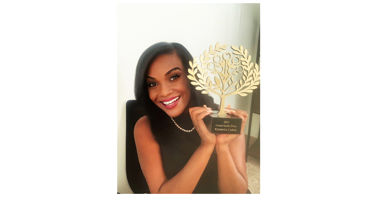 Le Dr Kizzmekia Corbett obtient le Prix Green Sands 2021 pour ses ...