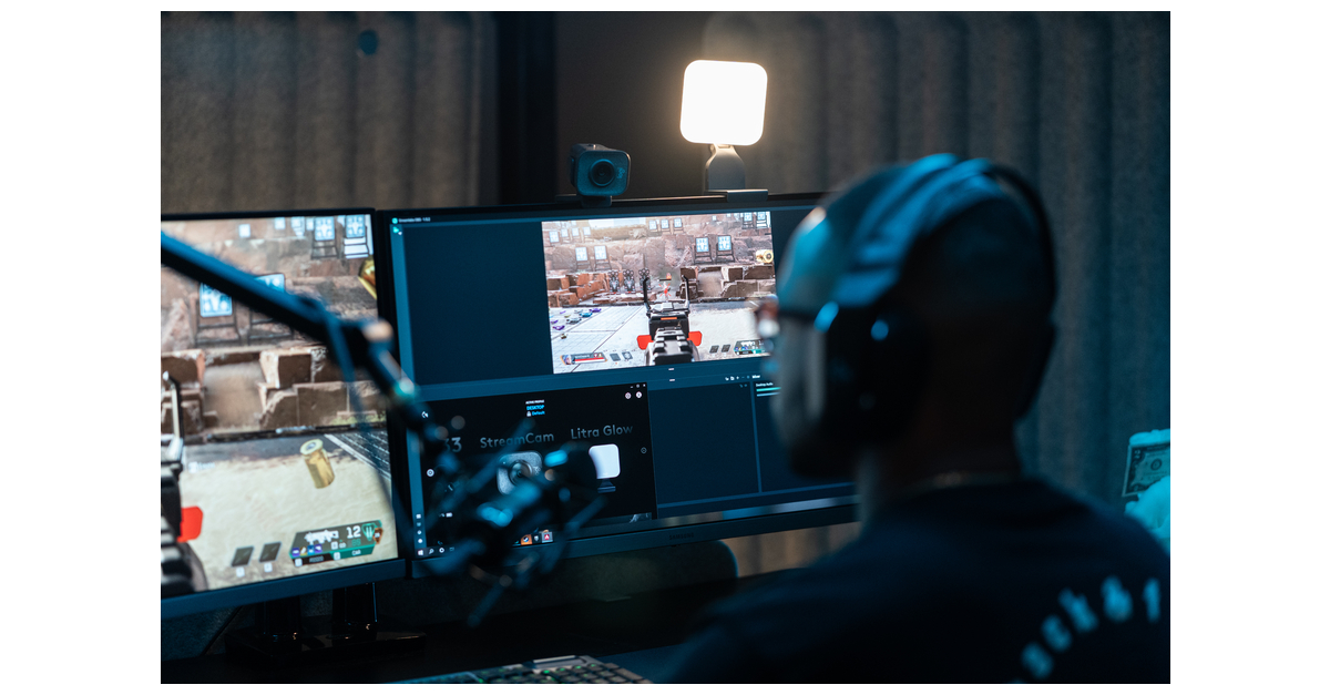 Logitech Litra Glow, Premium Streaming Light with TrueSoft, Flattering ...