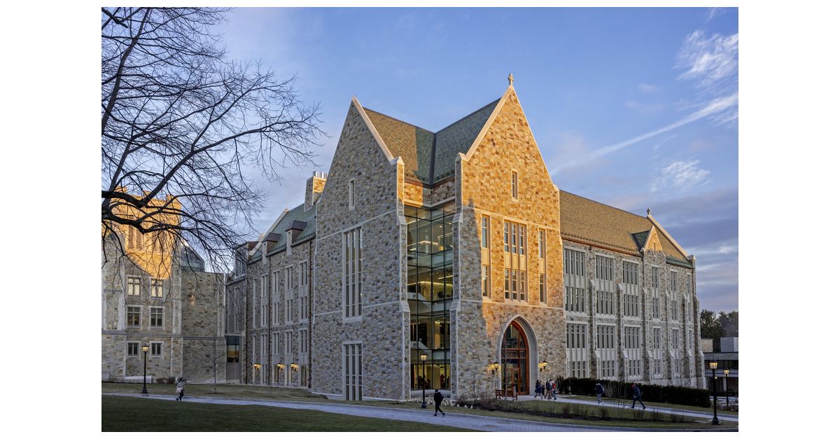 Suffolk Completes Boston College Integrated Science Center at 245 ...
