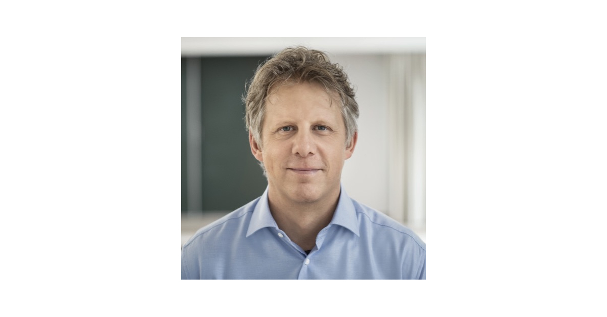 El Dr. Sierk Poetting, director de operaciones de BioNTech, presidirá ...