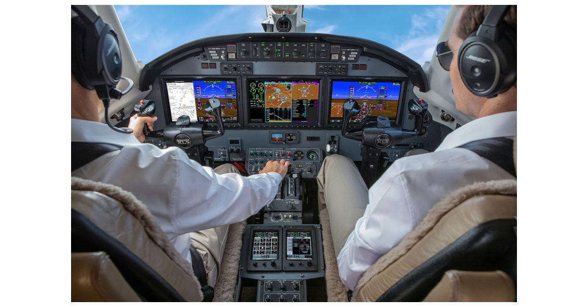 Garmin celebrates a milestone of more than 25,000 integrated flight ...