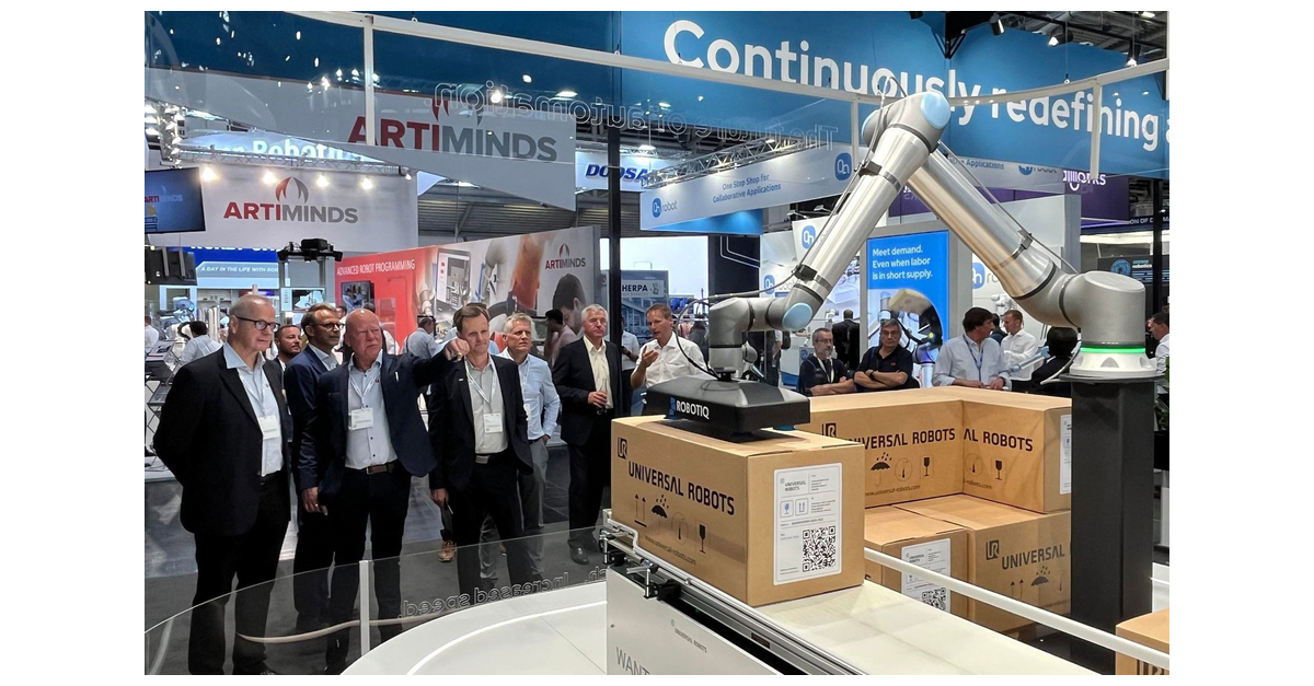Universal Robots Adds All-New 20kg Industrial Cobot to its Leading ...