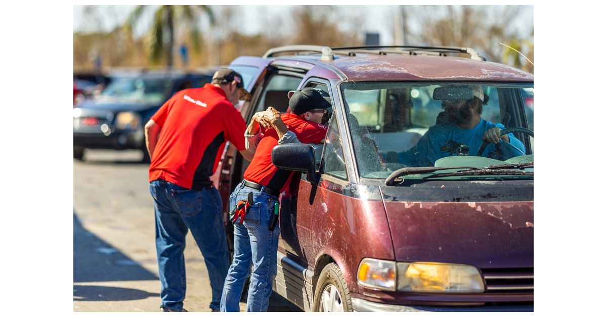 Southeastern Grocers Strengthens Community with Aid and Recovery ...