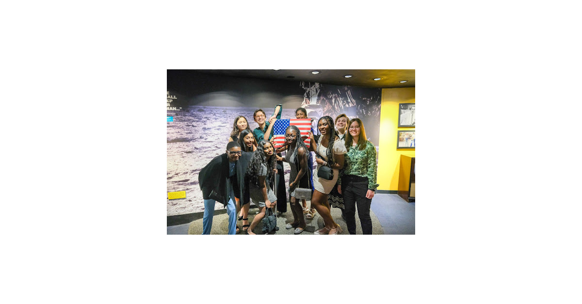 Join the Mission: Million Girls Moonshot Opens Nationwide Call for its 2023 Flight Crew ...