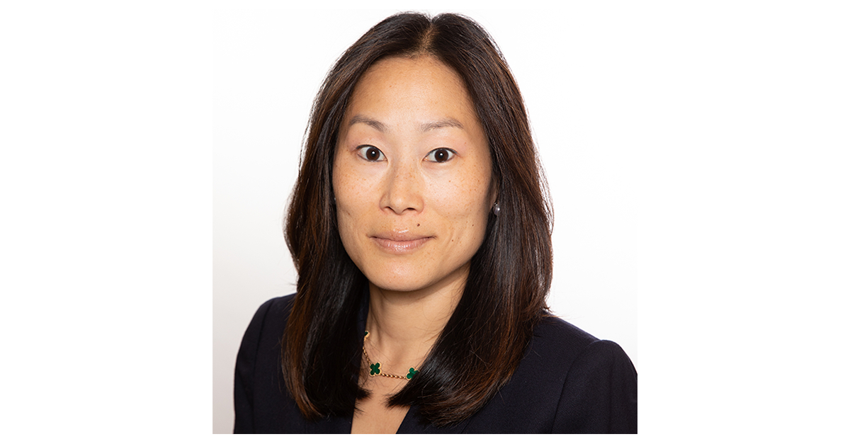 Sophia Mullen Promoted to President of EnTrust Global | Business Wire