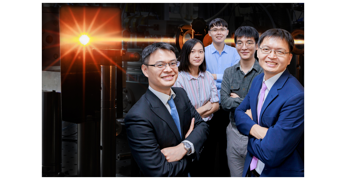 NTHU Researchers Develop Technology for Photographing Electrons ...