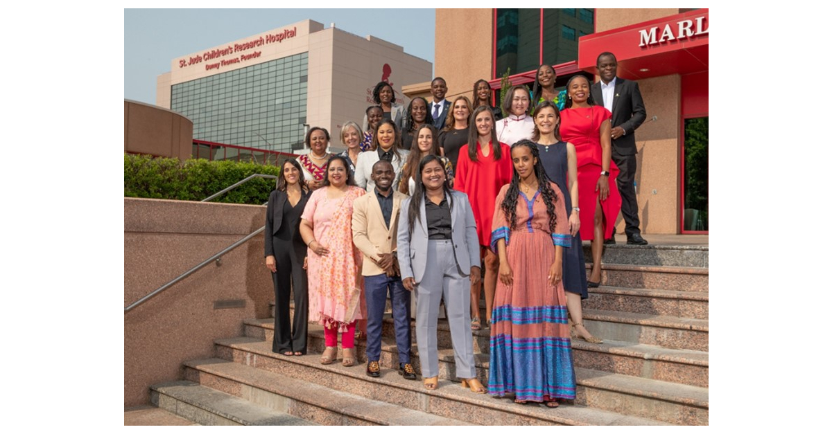 From blackboard to mortarboard: 23 scholars from 13 countries graduate ...