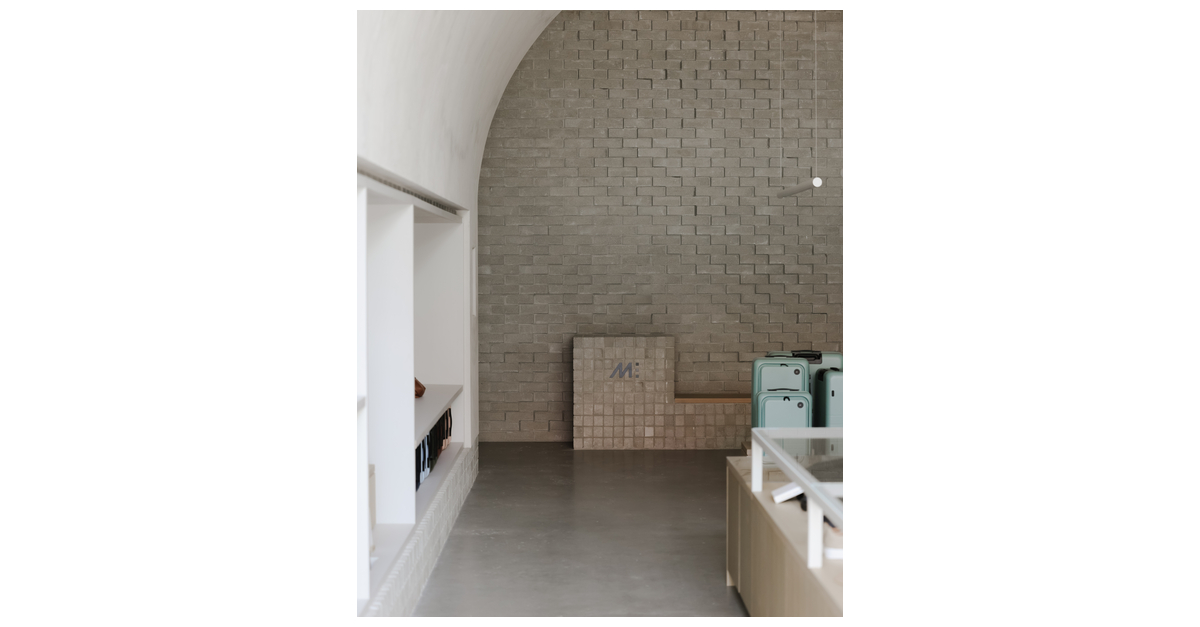 Monos Opens First Retail Location, Flagship Store in Vancouver ...