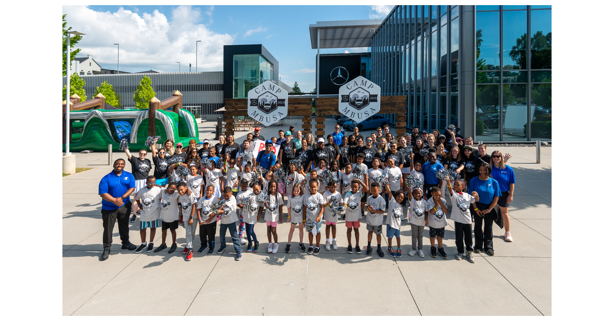 Mercedes-Benz USA Hosts “Camp MBUSA” with Atlanta Falcons’ Bijan ...