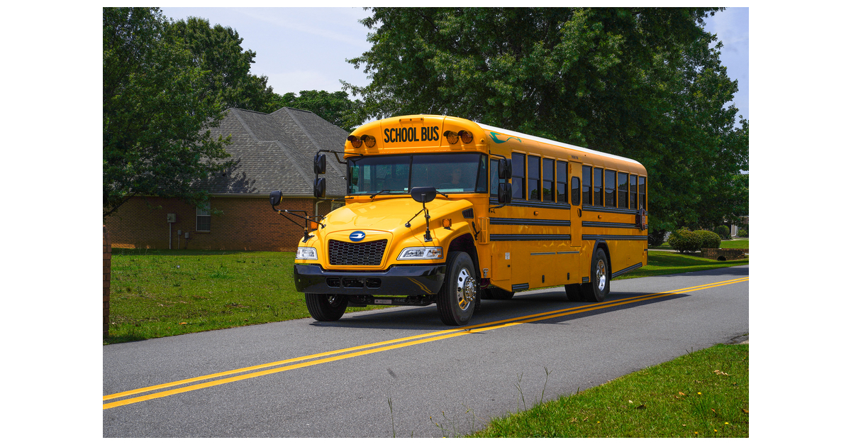 Blue Bird Delivers 20 Electric School Buses to Miami-Dade County Public ...