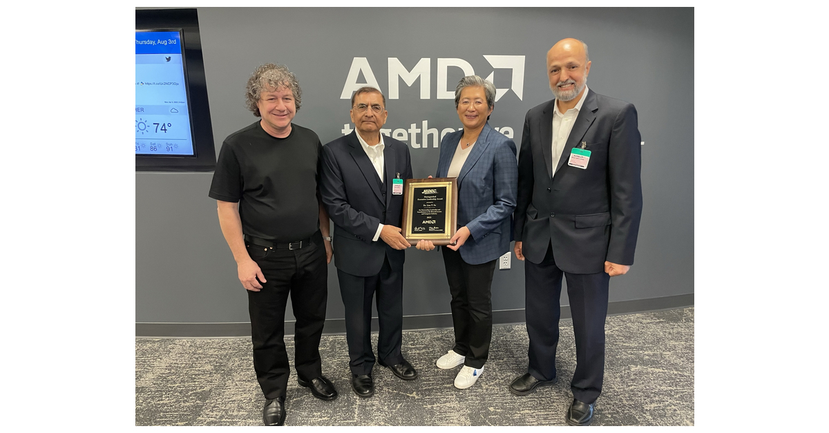 JEDEC Board Presents 2023 Distinguished Executive Leadership Award to ...