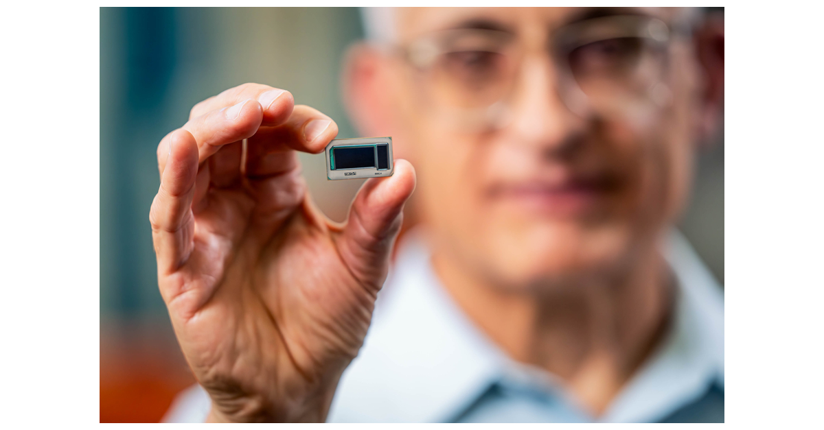 Intel Unveils Industry-Leading Glass Substrates to Meet Demand for More ...