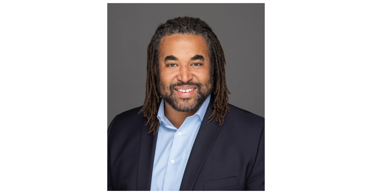 Dedrick Roper Joins Momentum as Director of Zero Emission Vehicle ...