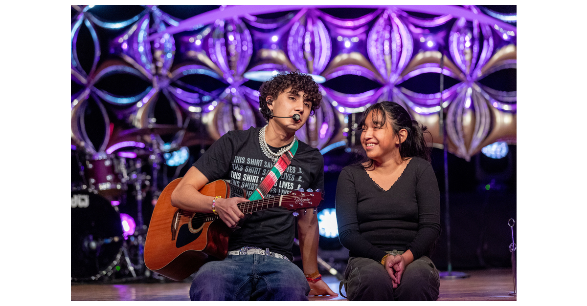 Latin Media, Artists, Content Creators Unite at Promesa y Esperanza ...