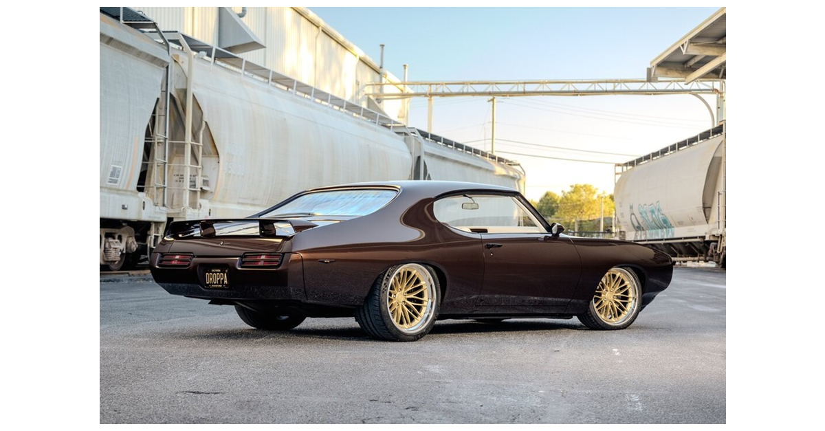 Celebrity Kevin Hart Partners with Holley’s Detroit Speed & Engineering ...