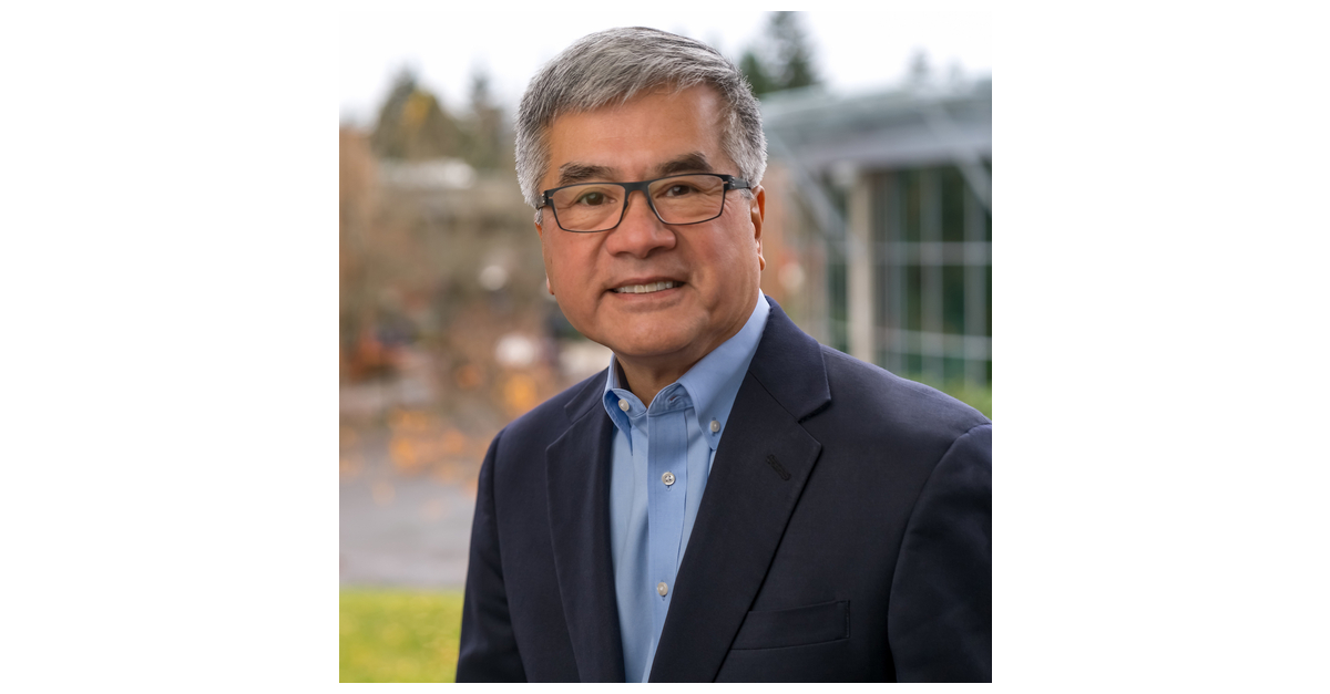 Gary Locke – Former Ambassador to China, U.S. Secretary of Commerce ...