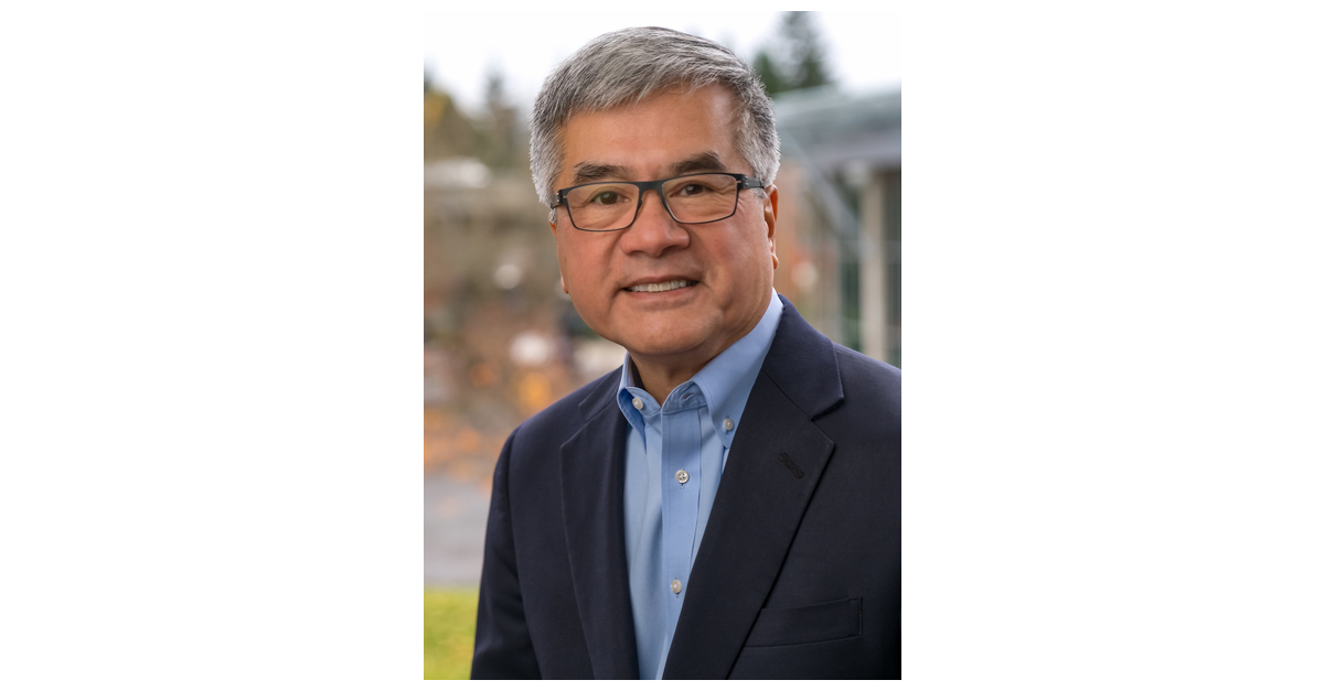 Gary Locke – Former Ambassador to China, U.S. Secretary of Commerce ...