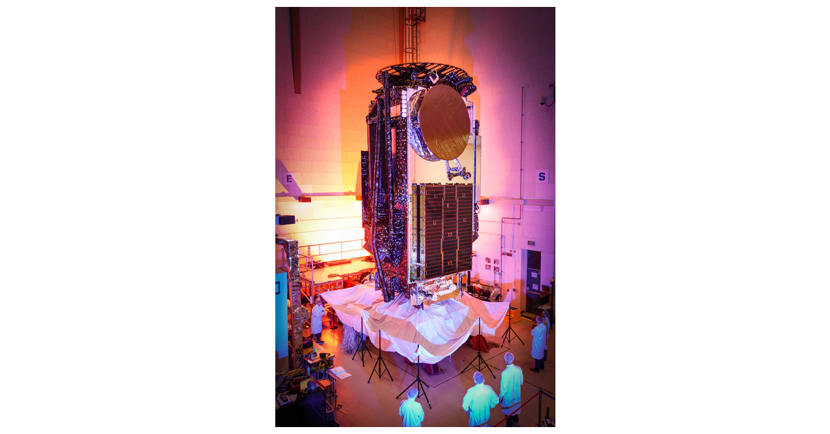 Maxar Space Systems Successfully Hands Over the Largest Commercial ...