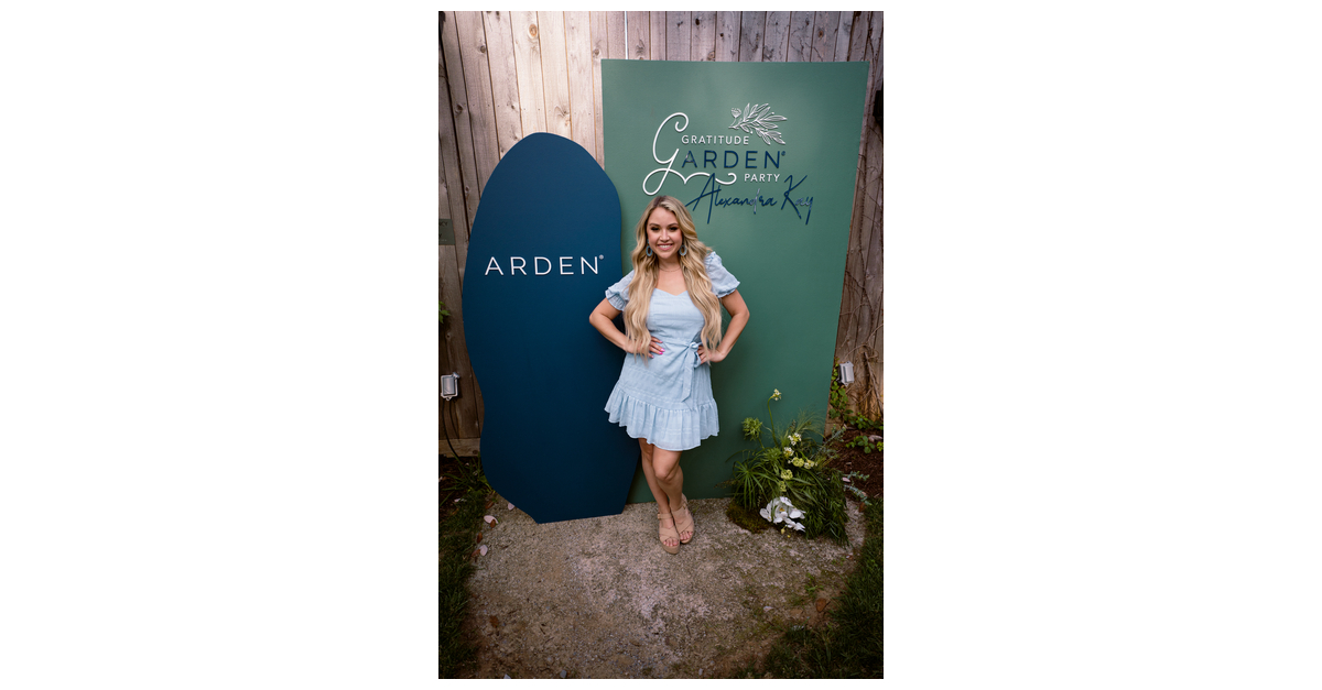 Outdoor Furniture Cushion Brand ARDEN Partners with Country Music ...