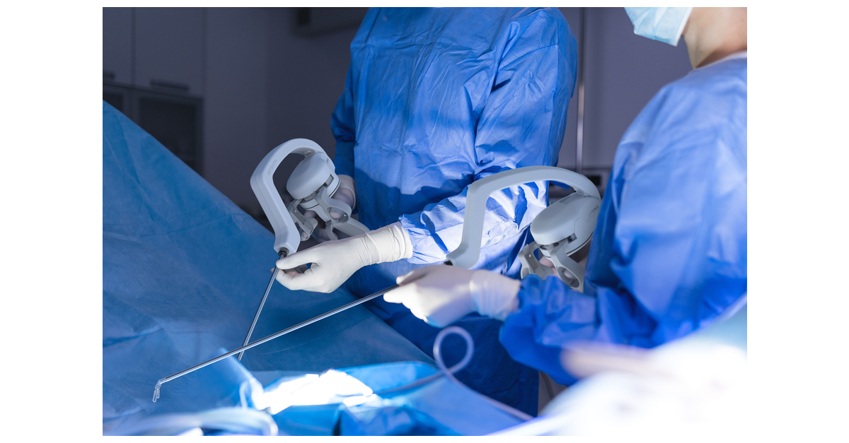 LivsMed Introduces First 5mm Wristed Articulating Laparoscopic ...