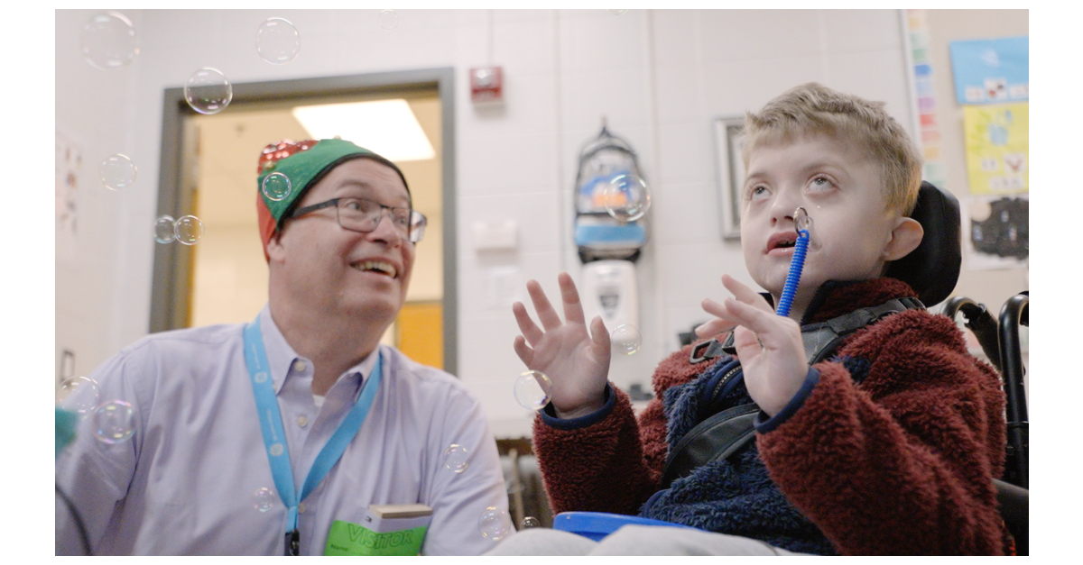 GE Appliances' "Elf-gineers" Adapt and Donate More Than 100 Toys for ...