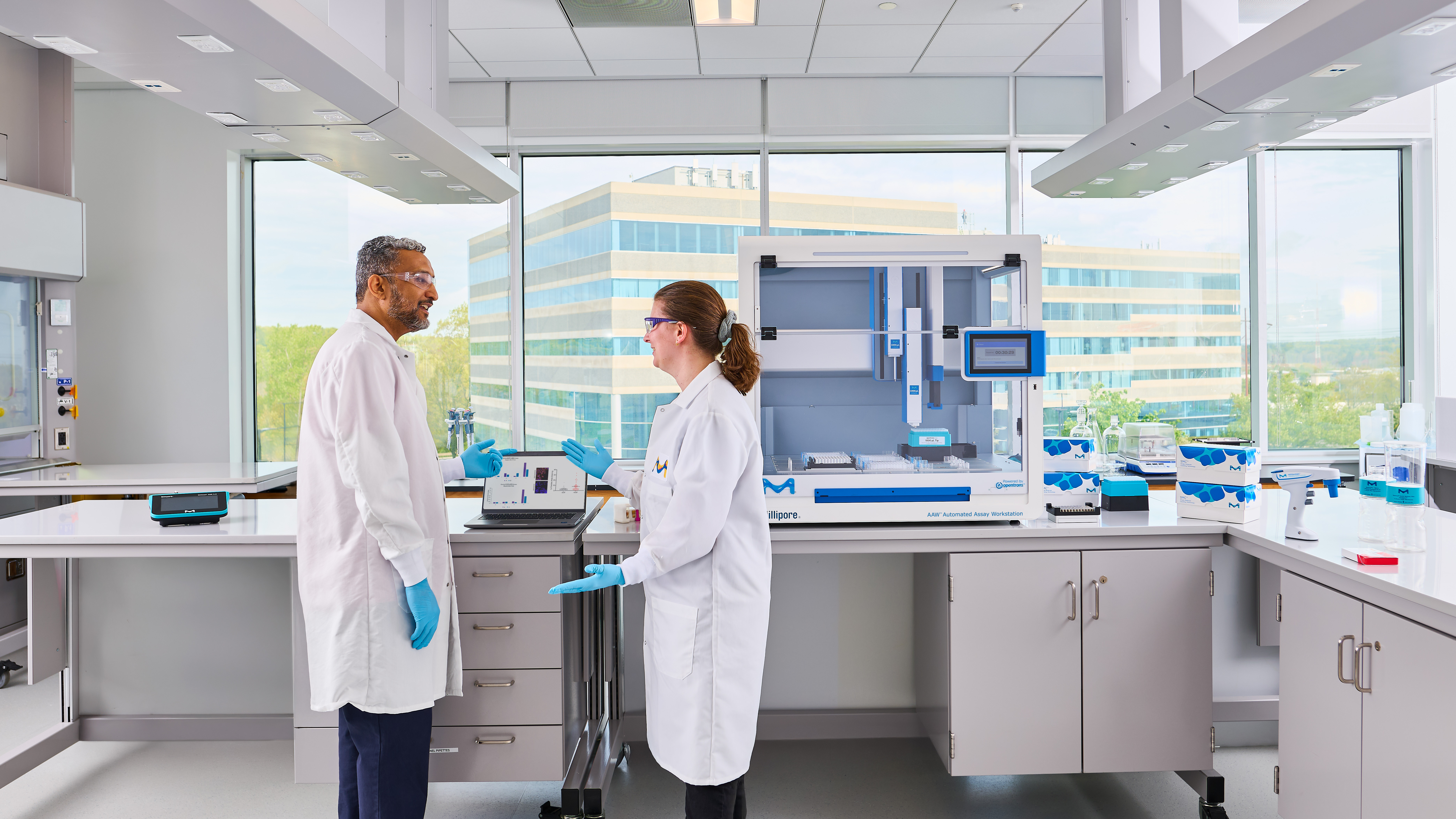 Merck Launches AAW™ Workstation to Advance Lab Automation