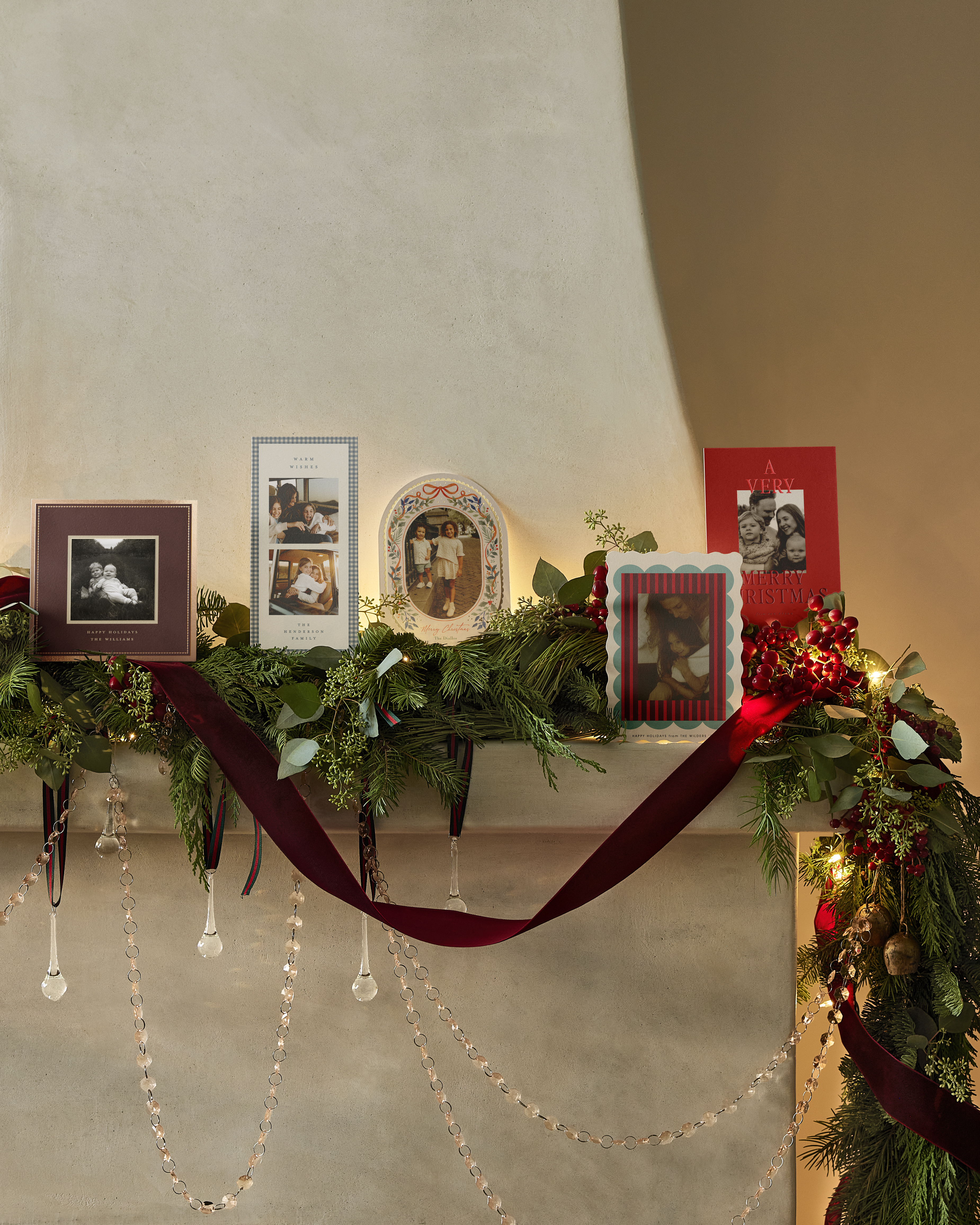Minted Reveals 2025 Holiday Card Trends: A Return to Vintage, Folk, and ...